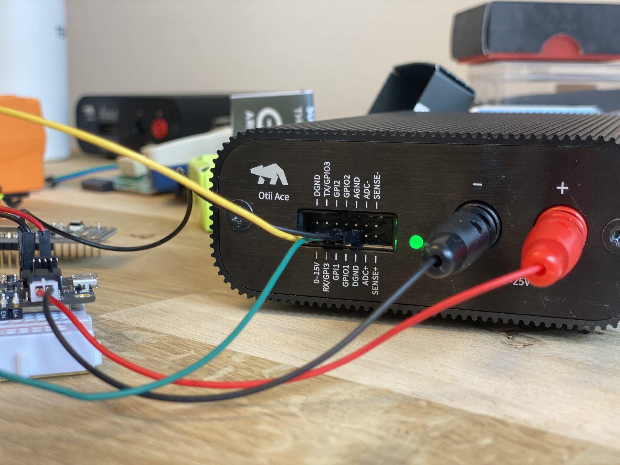 Smart lab power supply