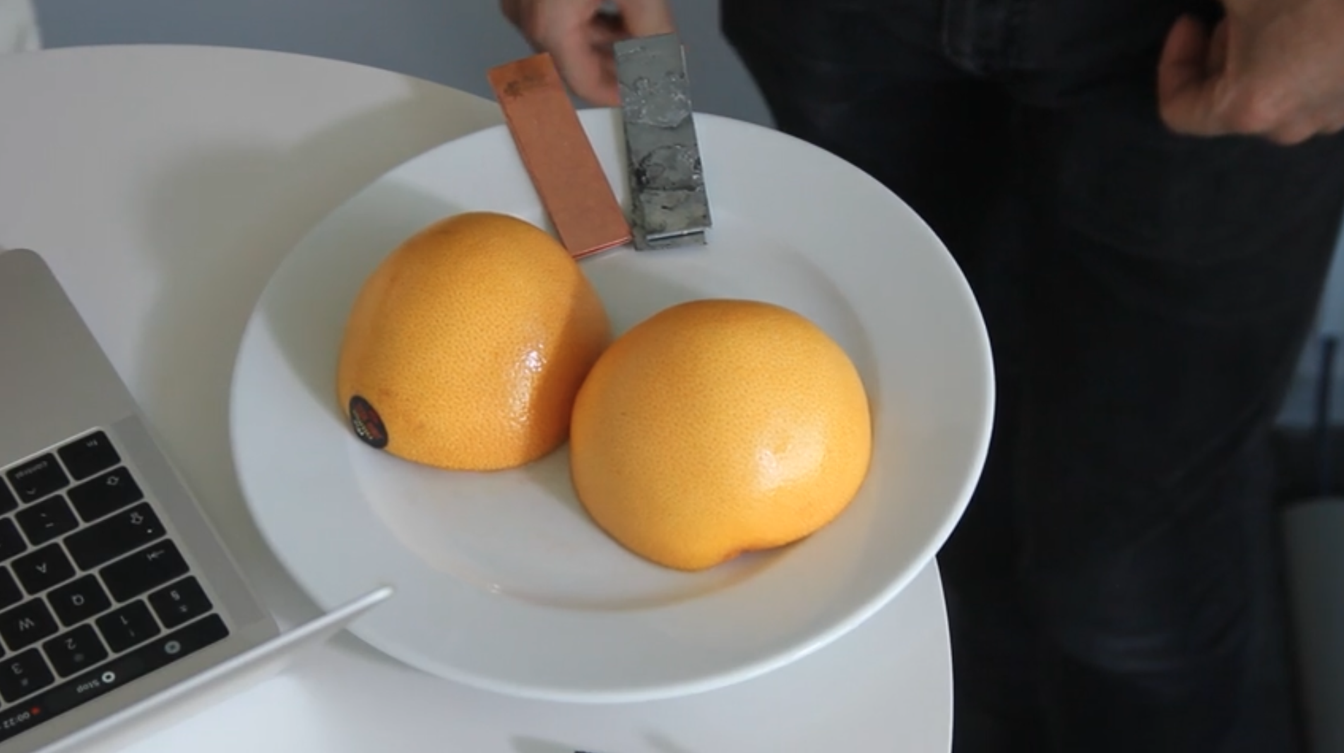 Potato vs Grapefruit: Which makes the best battery? - Qoitech